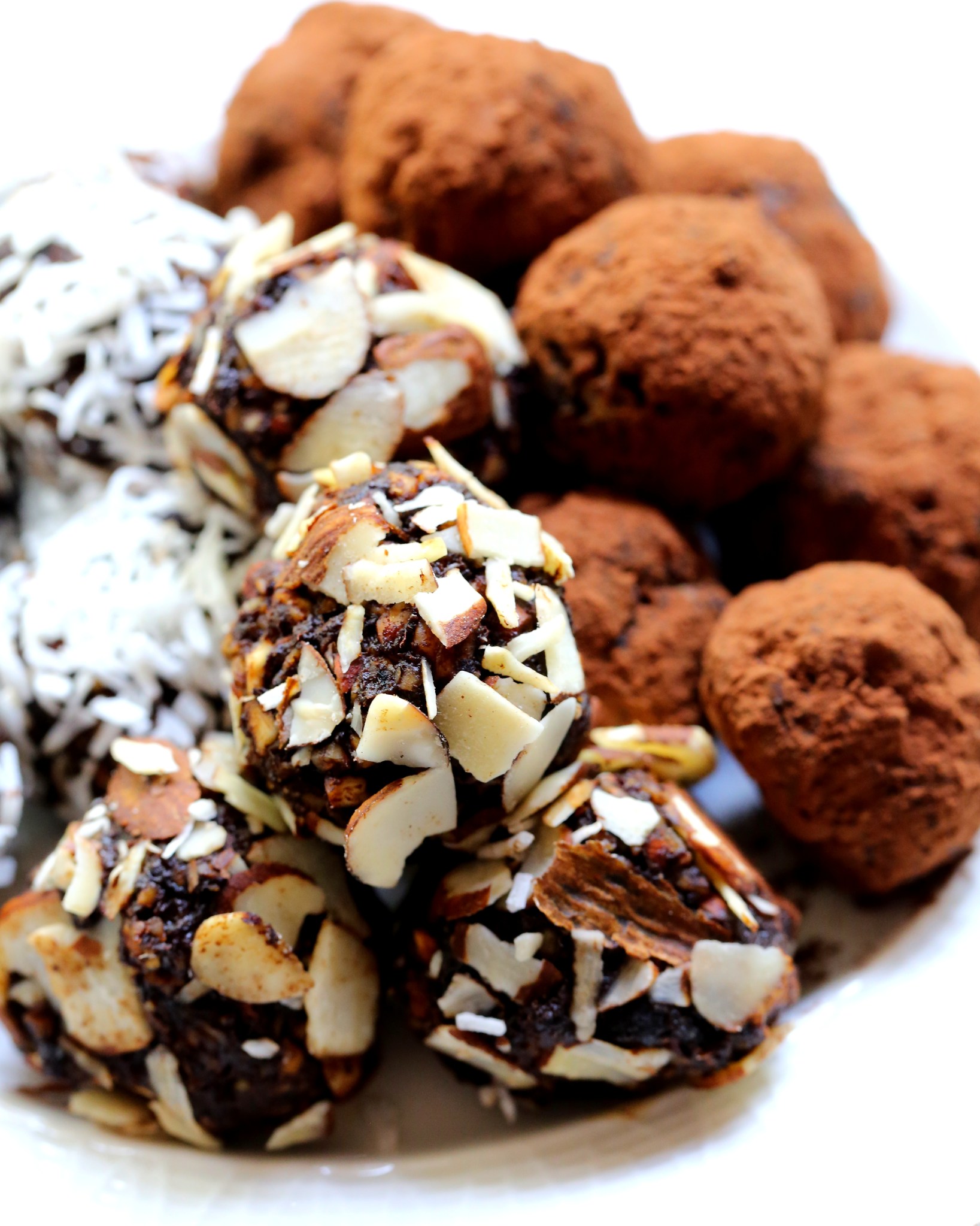 Healthy Truffles – The Dessert Spoon