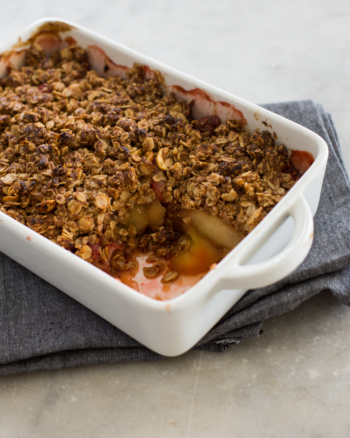 Apple Crumble with a twist – The Dessert Spoon